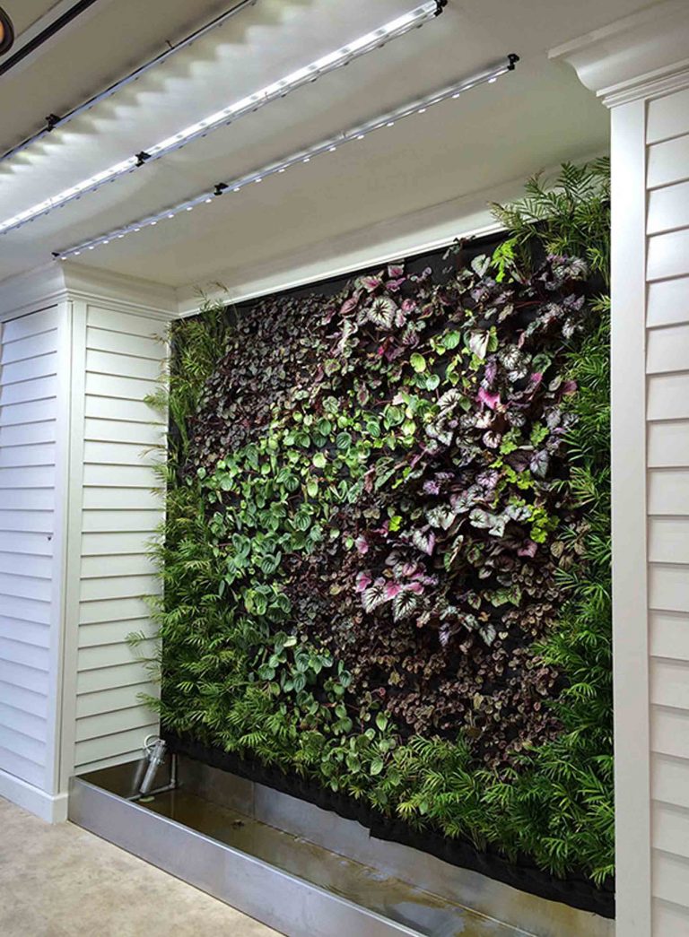 Green Wall Lighting – SST Lighting